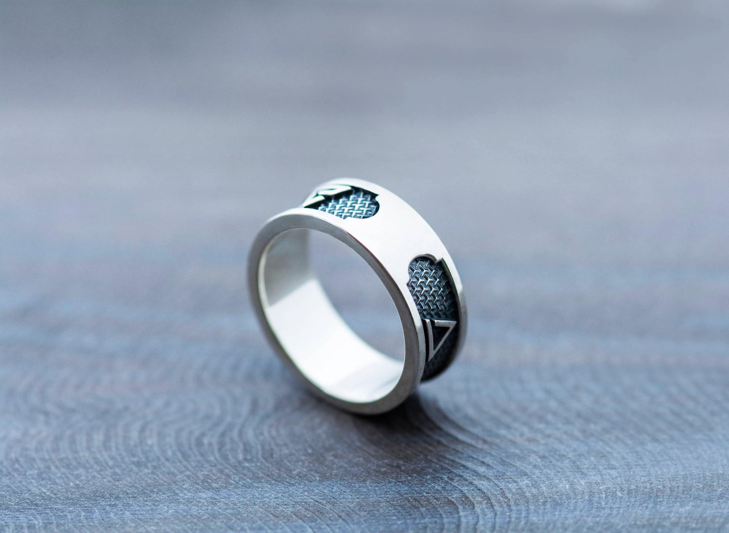 Witcher nano signs ring – GeorgeSilver